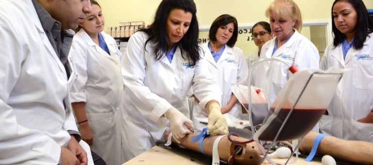 Who Draws Blood? Comprehending the Roles and Skills of Phlebotomists ...